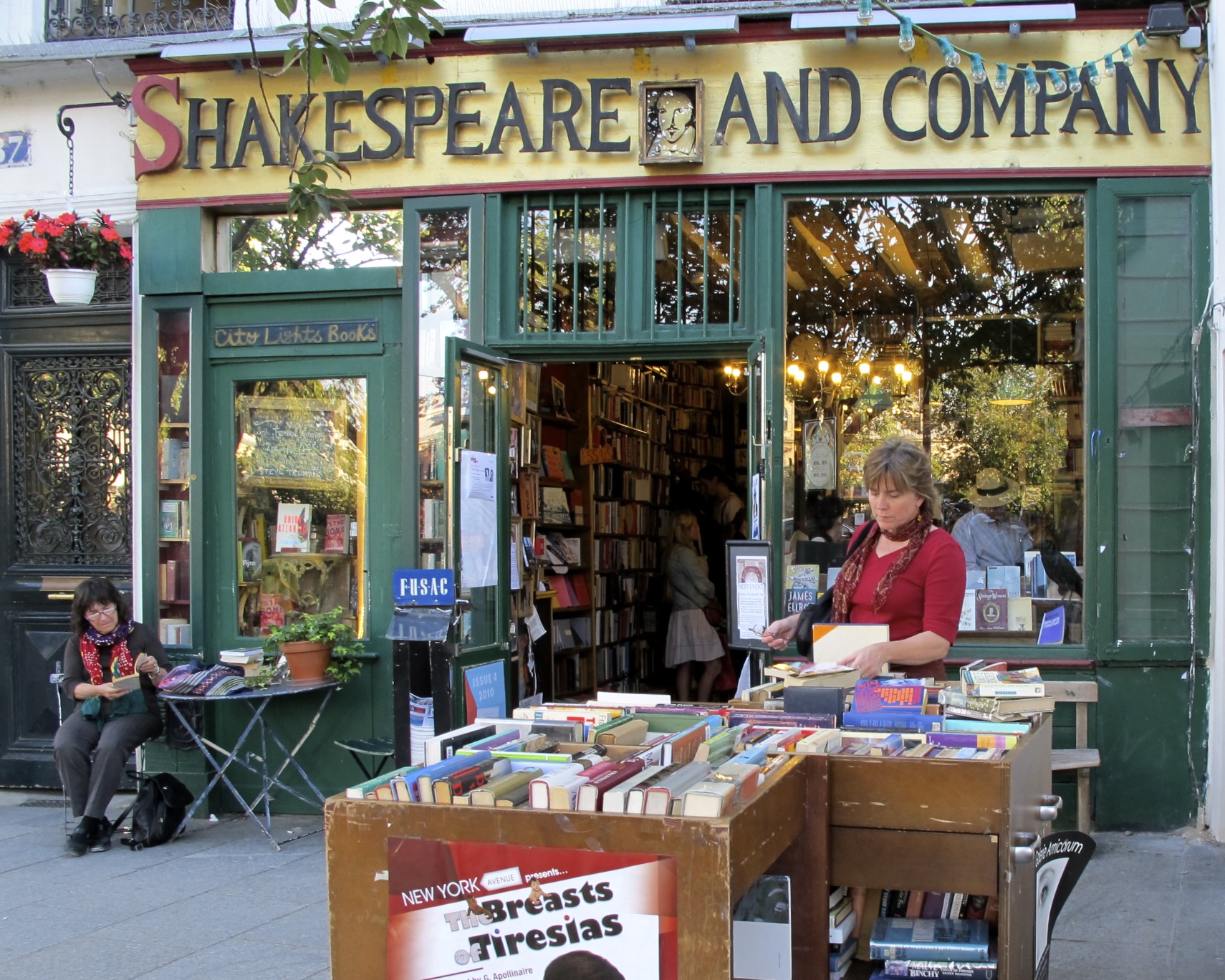 George Whitman & Shakespeare And Company | Gifts Of The Journey
